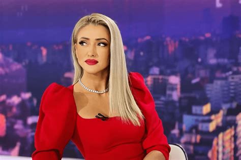 Playsport Una dintre cele mai frumoase prezentatoare din România