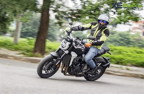 Đánh giá naked bike Honda CB1000R giá 468 triệu đồng Giữ nguyên chất