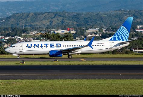 N26208 Boeing 737 824 United Airlines Cristian Quijano JetPhotos
