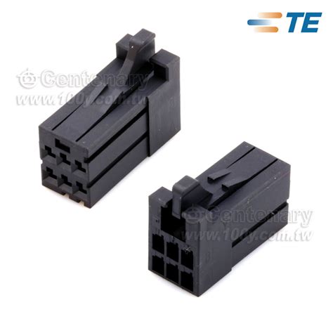 2 1318119 3 TE Tyco TE D 2 6P母頭 2 3 P 2 5mm鍵位 Y