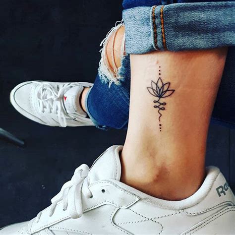 Los mejores tatuajes de la flor de loto Diseños 2020