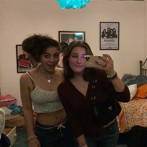 Friends Aesthetic Sports Bra Bra Undergarments