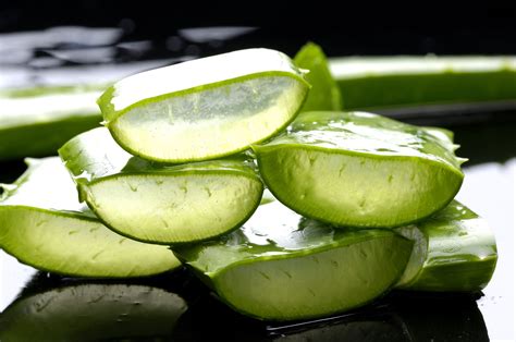 Come Preparare Il Gel Di Aloe Vera In Casa E I Modi Per Utilizzarlo