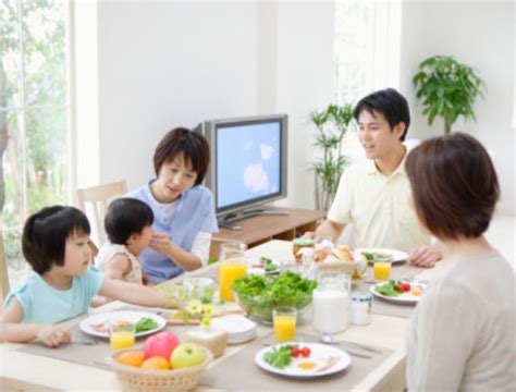 Tổng hợp những khoảnh khắc ấm áp của ảnh sinh hoạt gia đình và những