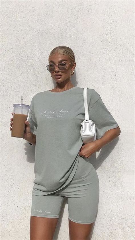 Pin By Tatiana Mosquera On Guardado Rápido Casual Sporty Outfits Cute Casual Outfits