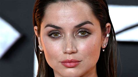 Netflix Ana de Armas arrasa en la plataforma con una película subida