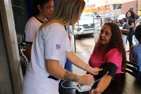Ação da Campanha Compra Premiada CDL 2023 CDL Teófilo Otoni