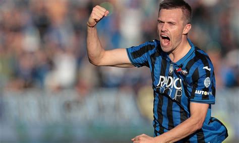 Atalanta Attenta Al Bologna Sartori Vuole 5 Giocatori Mercato