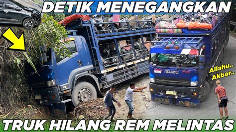 Terekam Kamera Detik Detik Tak Terduga Truk Muatan Motor Blong Rem