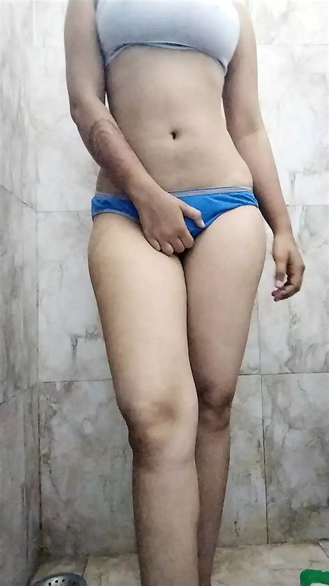 Aapki Wife Ka Nangi Karke Banaya Video Dost Ko Dekhaya Fir Maja Aaya Xhamster