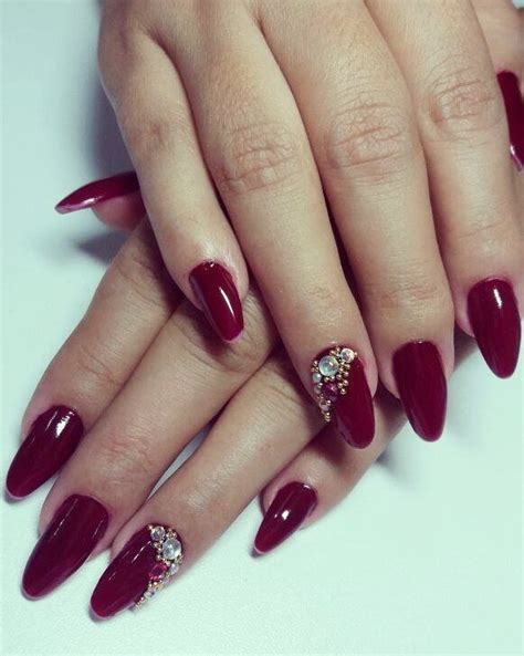 Como Fazer Unhas Amendoadas Veja