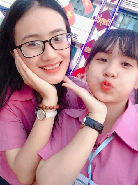 Ảnh thời còn niềng răng của tân Hoa hậu Huỳnh Trần Ý Nhi