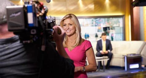 40 Sexy And Hot Ainsley Earhardt Pictures Bikini Ass Boobs Top