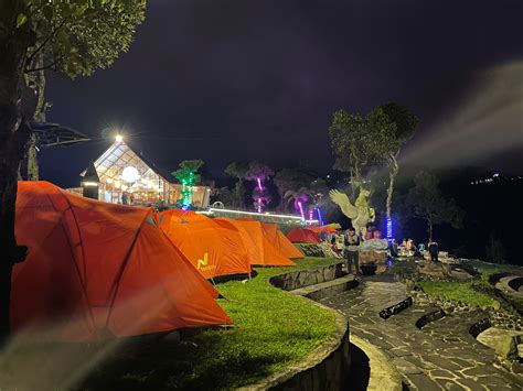 Sunrise Keren Camping Dengan Panorama Tujuh Gunung Di Negeri Kahyangan