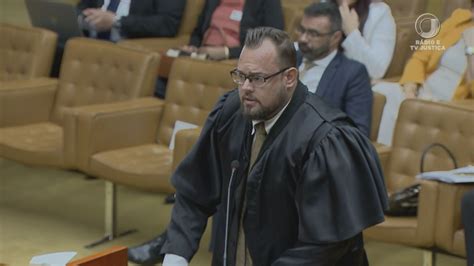 Solidariedade expulsa advogado de réu do 8 1 que confundiu O Príncipe