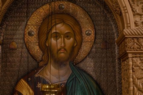 Lo que nos hace cristianos es seguir a Jesús Nada más Revista Mensaje