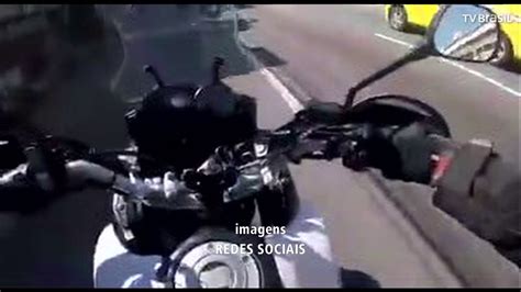 C Mera Flagra Momento Em Que Novinha Rouba Motocicleta Descubra A