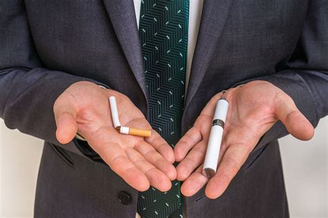 O Que Mais Eficaz Para Parar De Fumar Cigarro Eletr Nico Ou Adesivos