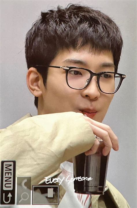 𝑺𝑶𝑴𝑬𝑶𝑵𝑬 on Twitter 230507 예스24 묨 세븐틴 SEVENTEEN 원우 WONWOO ウォヌ