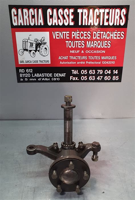 FUSÉE RENAULT DIONIS 140 DE ROUE AVANT GAUCHE OCCASION AVEC MOYEU