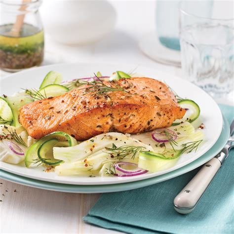 Saumon rôti salade de fenouil et concombre Les recettes de Caty