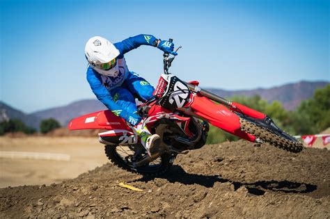 Track Tested Review Of The 2020 Honda CRF250R Swapmoto Live