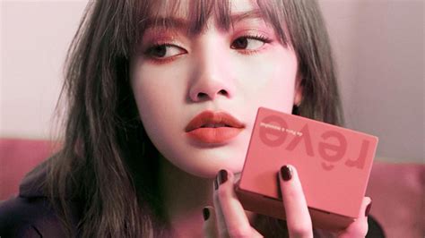 T Ng H P H Nh N N Lisa Blackpink Xinh P H T M T