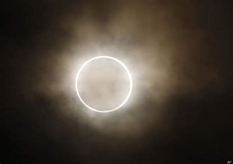 Eclissi Solare In Arrivo Ecco Come Non Perdersi Il Sole Nero