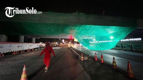 Pembangunan Tol Solo Jogja Ruas Gerbang Tol Colomadu Sampai Simpang