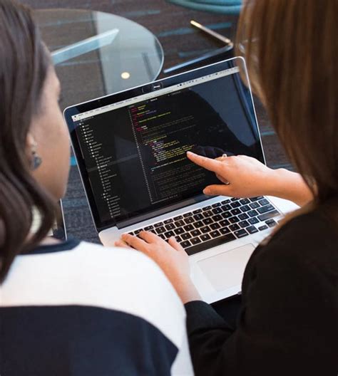 damco solutions technology 5 reasons why organizations need python development services