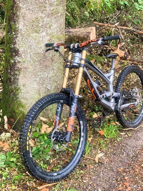 Yt Industries Tues Cf Pro Bike Gallery Traildevils