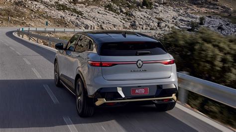 Renault Megane elétrico fica para 2023 e virá ao Brasil 450 km de