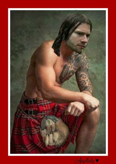 19 Hot Scottish Guys In Kilts Who Want To Soothe Your Battered Soul