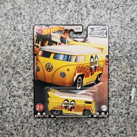 Hotwheels Boulevard Volkswagen Drag Bus ลายMooneye Shopee Thailand