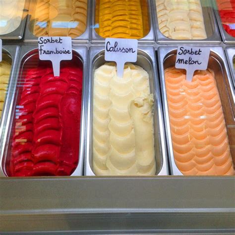 Les glaces aux saveurs provençales et l incontournable glace au
