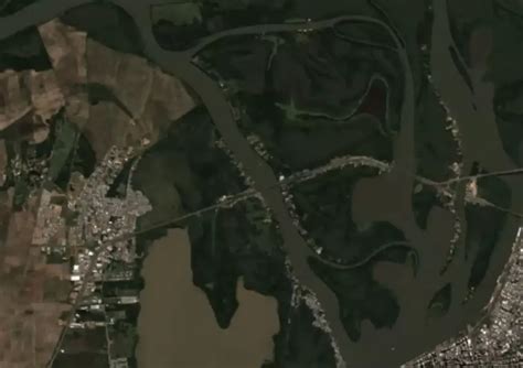 Imagens de satélite mostram enchente arrasadora na Grande Porto Alegre