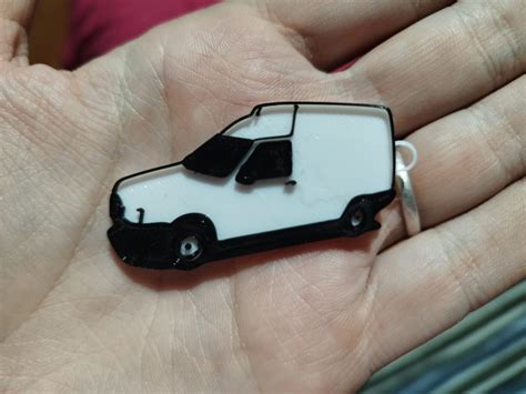 Archivo STL Fiat Fiorino llaveroDiseño de impresión en 3D para