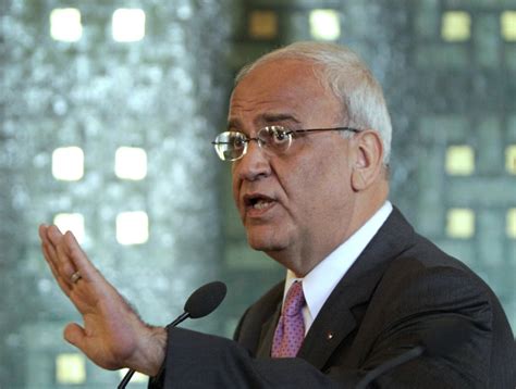 Principal negociador palestino Saeb Erekat morre após contrair covid