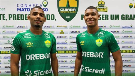 Zagueiro e atacante retornam de empréstimo e voltam a integrar elenco