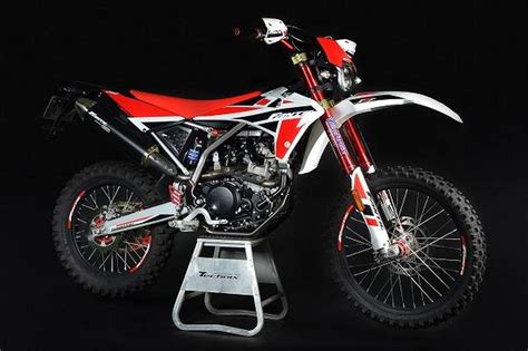 林道ツーリングに最適ーー TechnixからFANTIC XEF 250 Trail専用サスペンションキット発売 Off1 jpオフワン