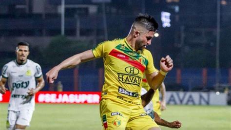 Mirassol é derrotado pelo Brusque no duelo de estreia Diário do