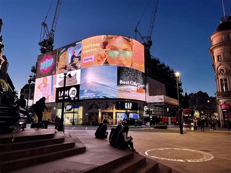Piccadilly Circus London Inggris CityPorn Wallpaper HD Pxfuel