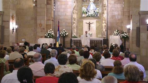 Dejar La MISA Para Asistir A La Procesion Ayudaaa Brainly Lat