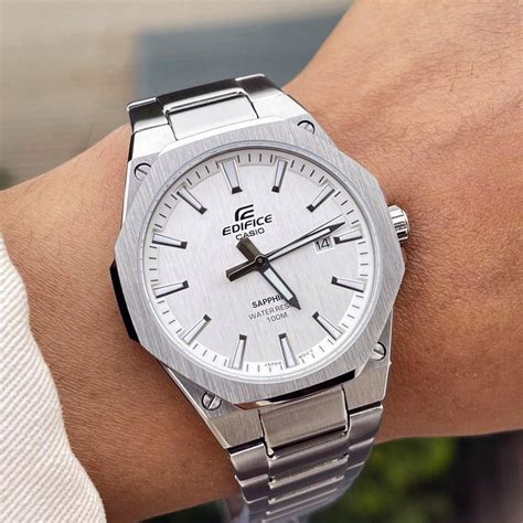 Casio Edifice EFR S108D 7AVUEF Helveti Eu