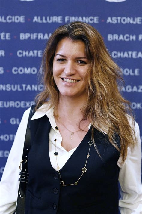 Photo Et Font Les Choses Dans L Ordre Maintenant Notamment Pour