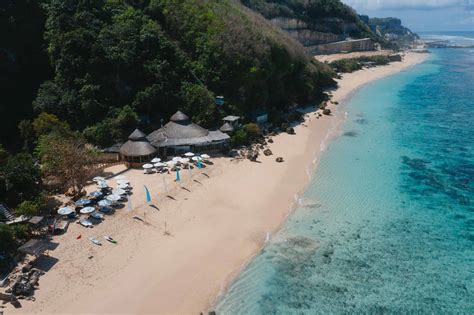 Pantai Melasti Bali Newstempo