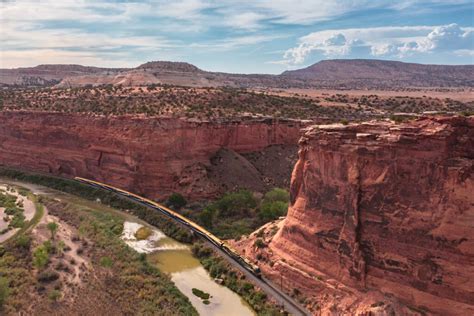 Reasons To Try Rocky Mountaineer S Rockies To The Red Rocks Journey