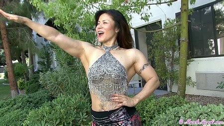 MuscleAngels Photos And Videos Of The Most Muscular Women In The World