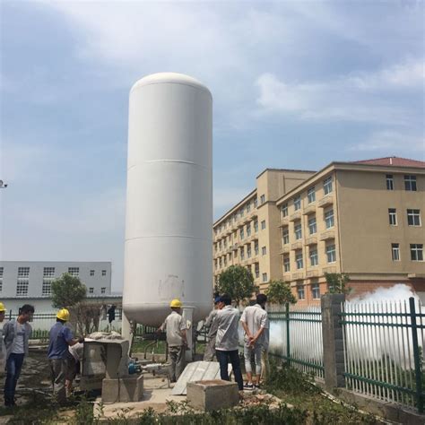China 10 Cubic Cryogenic Liquid Nitrogen Storage Tank Suppliers