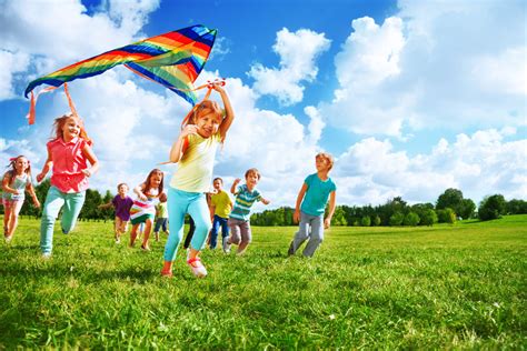 As 10 melhores brincadeiras ao ar livre para crianças Maternidade